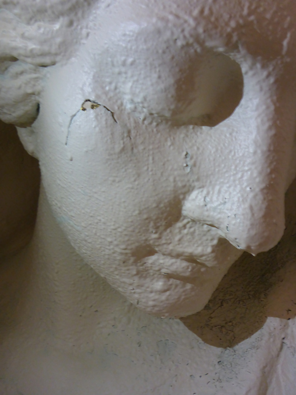 06 - Night Statue 2 - Amtrak Media