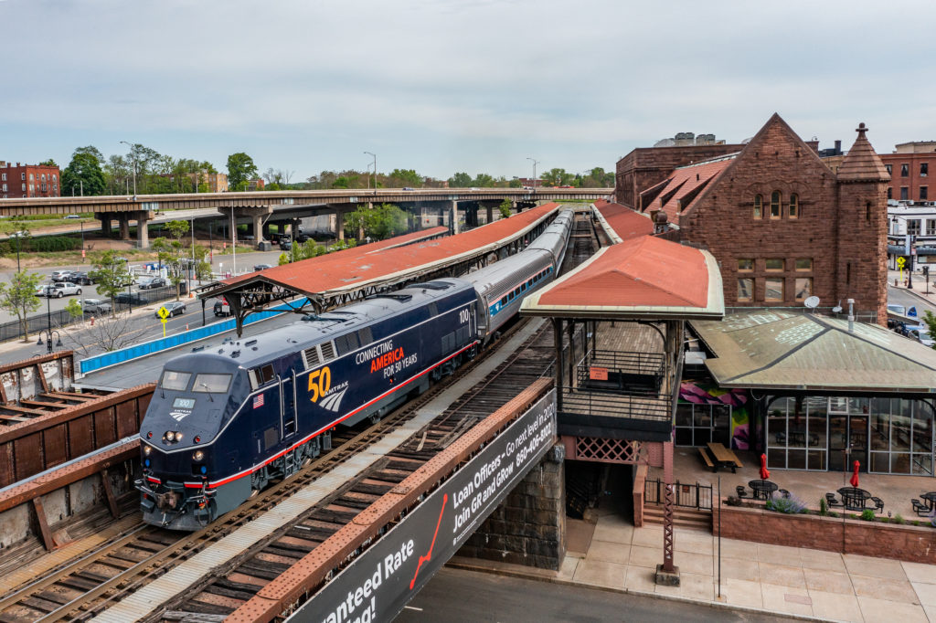 Amtrak, CTDOT and MassDOT to Restore Weekday Amtrak Hartford Line ...