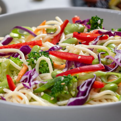 Amtrak Debuts New Café Menus with Fresh, High-Quality Offerings on ...