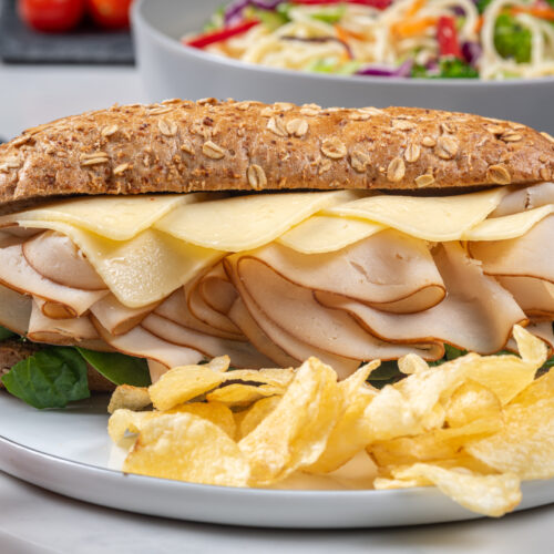 Amtrak Debuts New Café Menus with Fresh, High-Quality Offerings on ...