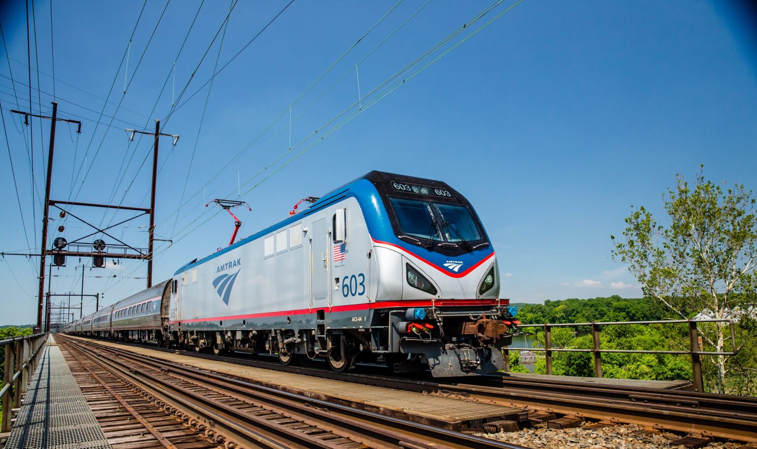 Latest News - Amtrak Media